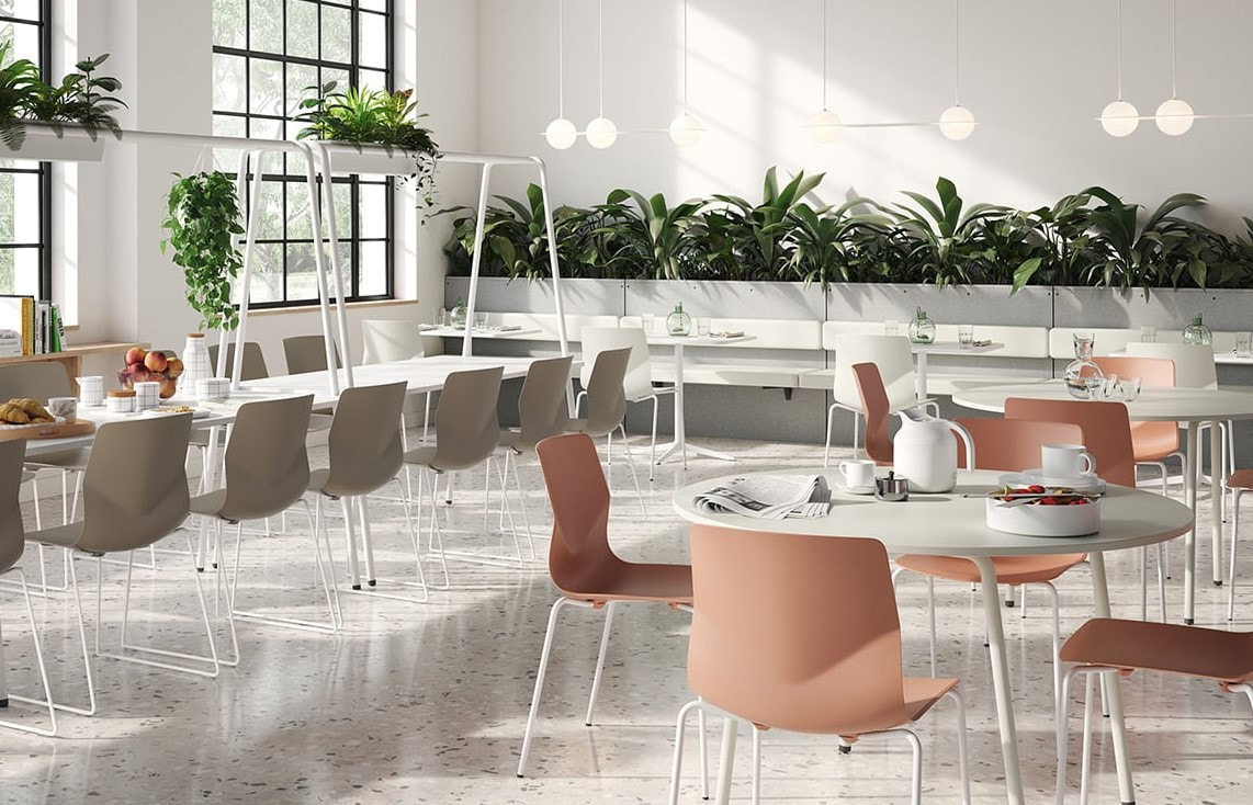 FOUR DESIGN | Brand | シンフートレード